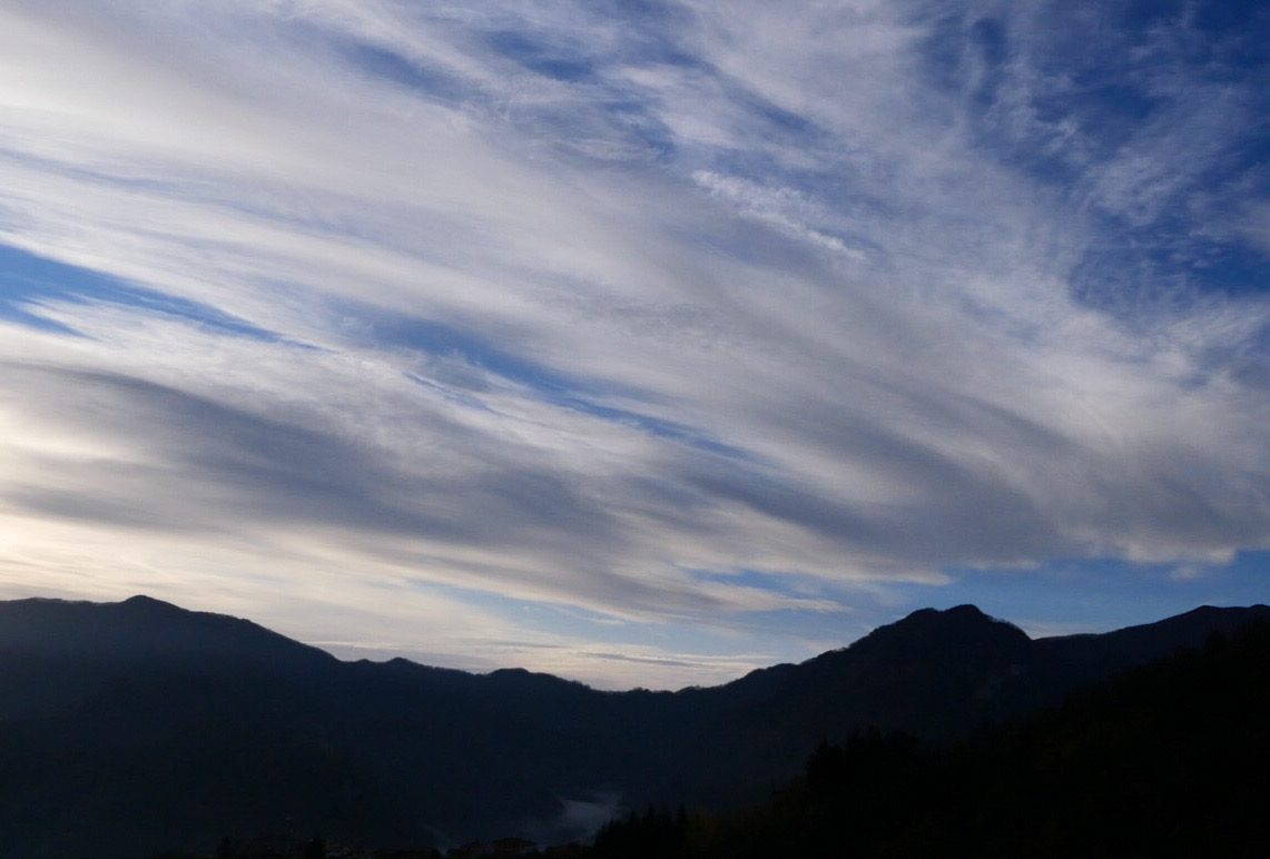 The last of autumn colour | Bagni di Lucca and Beyond